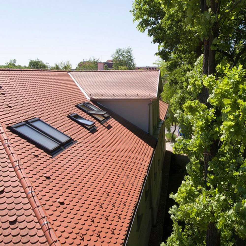 Fenêtre de toit à projection Roto R4 designo