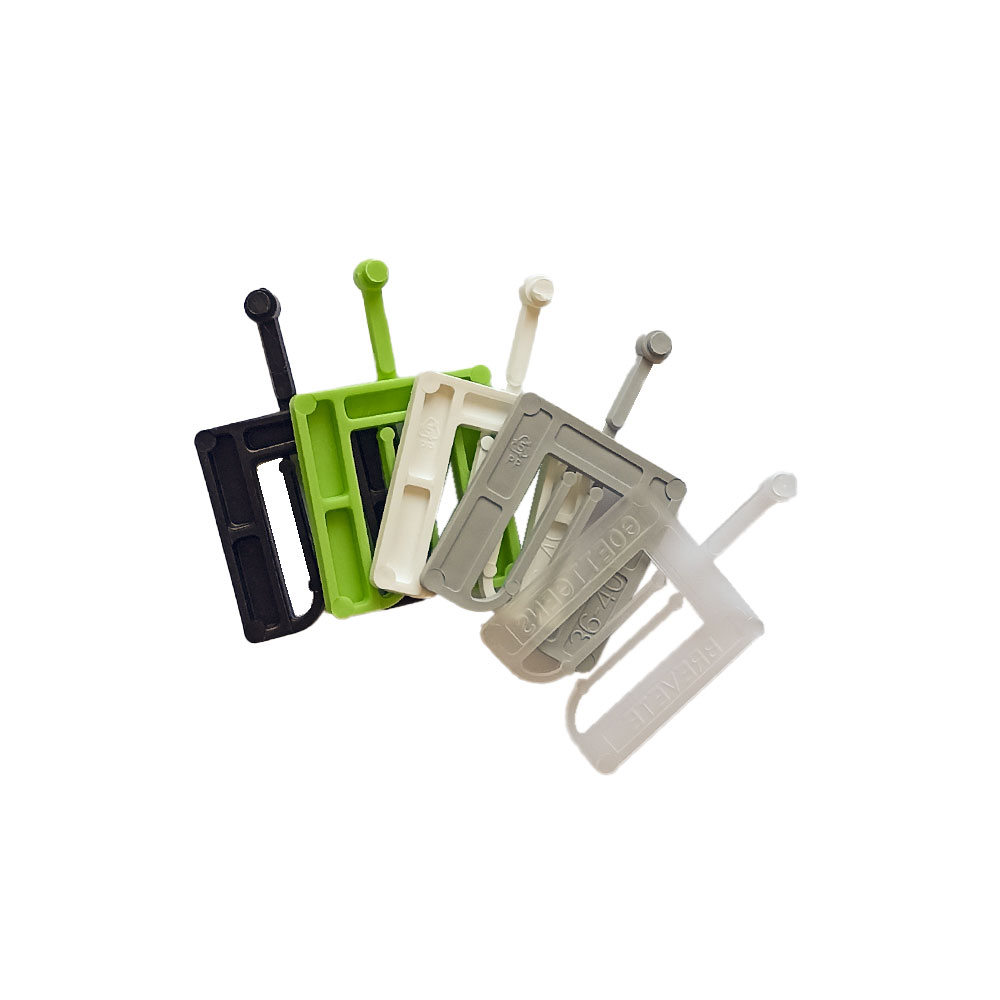 Sachet de 50 cales de montage KLIC-CLAC 1 à 5 mm d'épaisseur 36x40